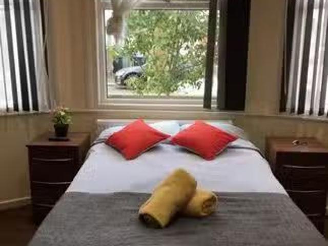 Room to rent in Cranhurst Road, London, Greater London NW2