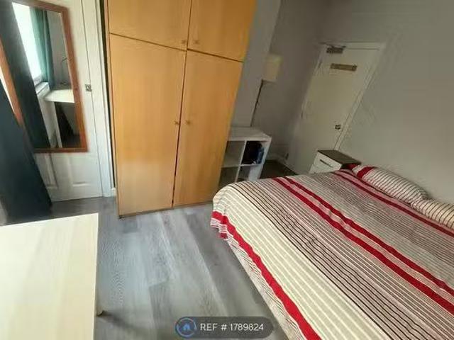 Room to rent in London, London SE5