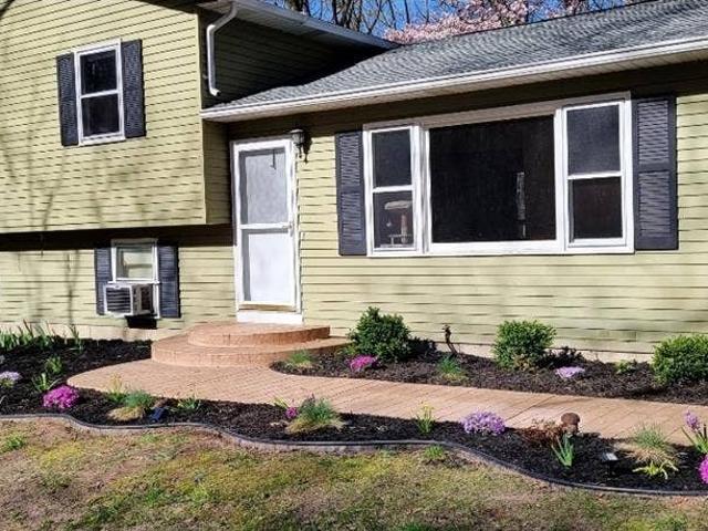 Room to Rent in Mattawan, MI