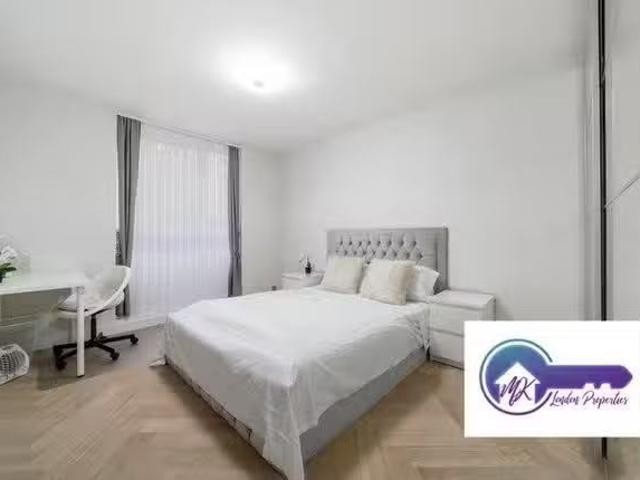 Room to rent in Tilehurst, Albany Street, London NW1