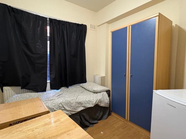 Room to rent on Anson Road, London