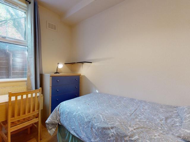 Room to rent on Anson Road, London