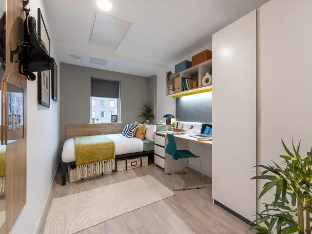 Room to rent on Bath Row, Birmingham