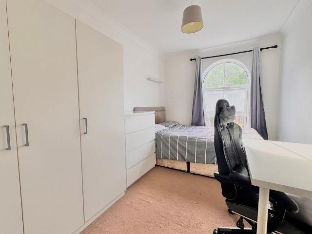 Room To Rent Oxford Mews, Latimer Street, Southampton SO14, Room to rent, £550 pcm | PrimeLocation