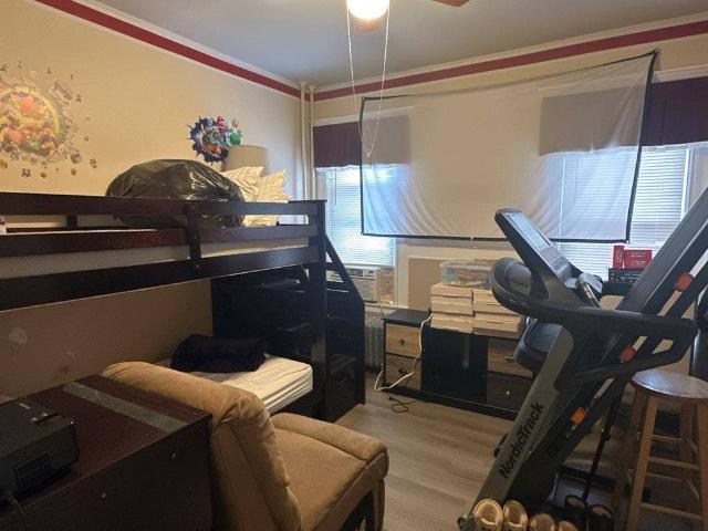 Room with closet