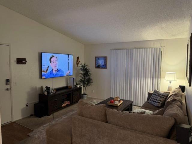 Room with Private bathroom Oceanside