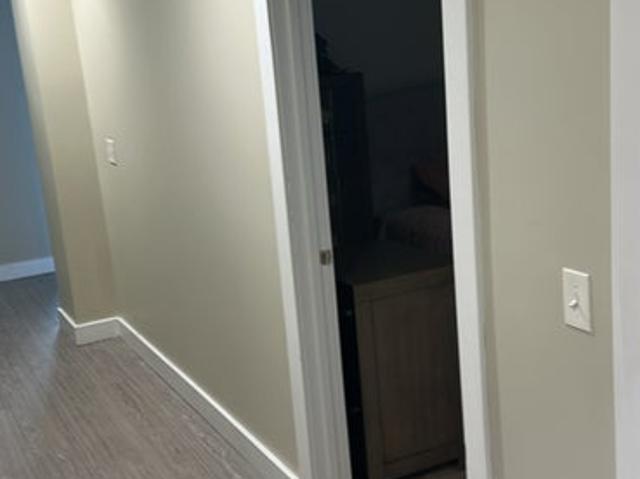 room with walking closet for rent