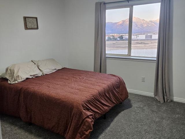 Room with views near Jordan Landing
