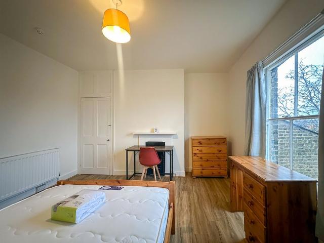Room 10, Bateman Street, Cambridge