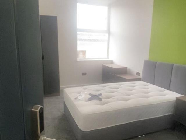 Room 12, 301 Anlaby Road, HU3