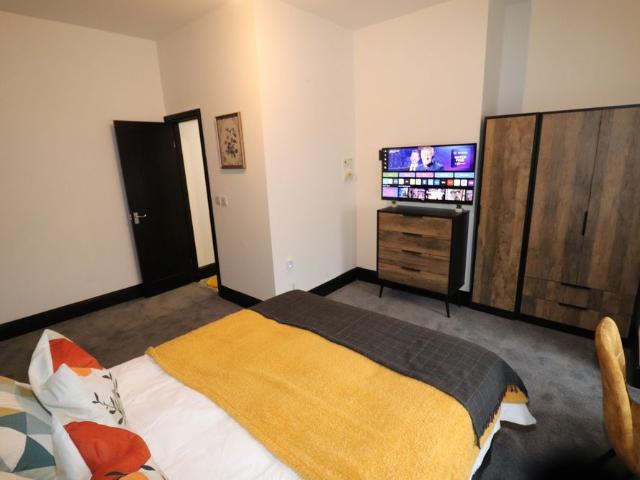 Room 1