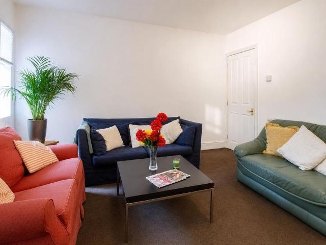 Room 1