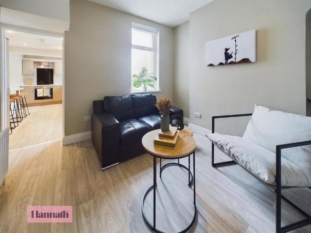 Room 1, 46 Portmore Street, Portadown, Craigavon, BT62 3NF