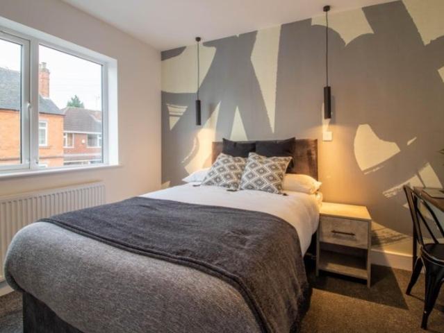 Room 1 55 King Street, Beeston, Nottingham NG9, 1 bed flat to rent, £495 pcm | PrimeLocation