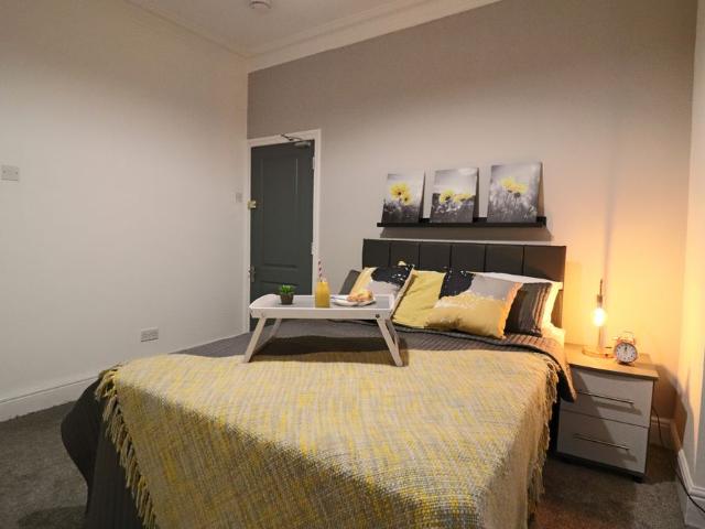 Room 1