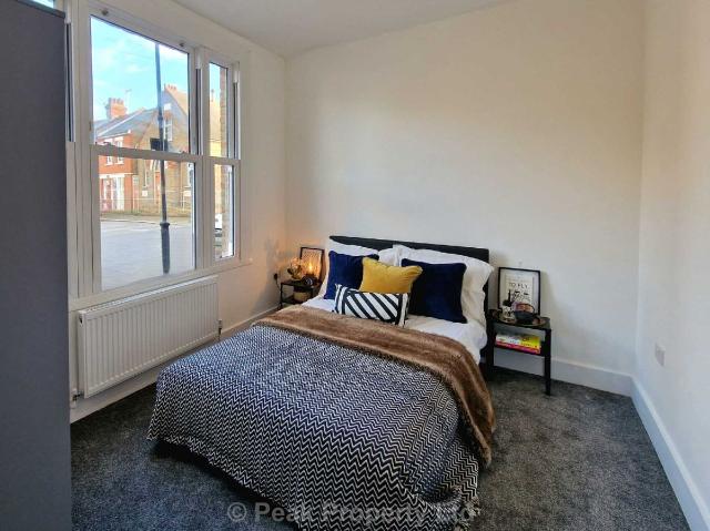 Room 1, Colchester Road, Southend On Sea SS2, Room to rent, £595 pcm | PrimeLocation