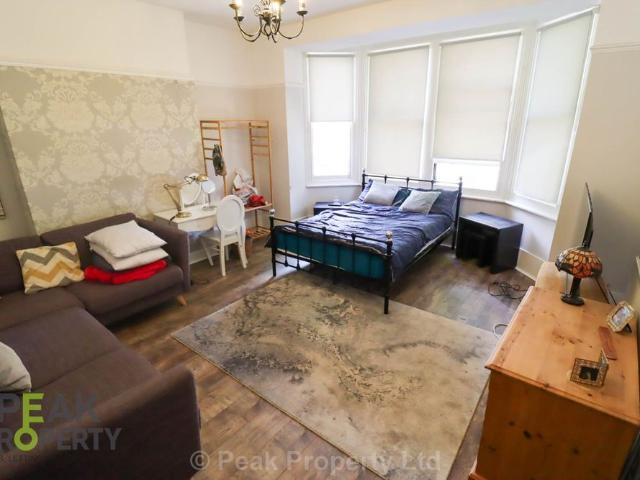Room 1, Alexandra Road, Southend On Sea