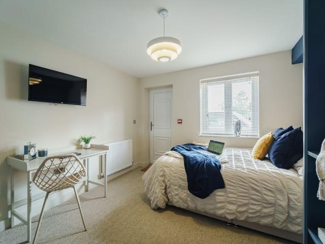 Room 1, Brighton Road DE24, Room to rent, £650 pcm | PrimeLocation