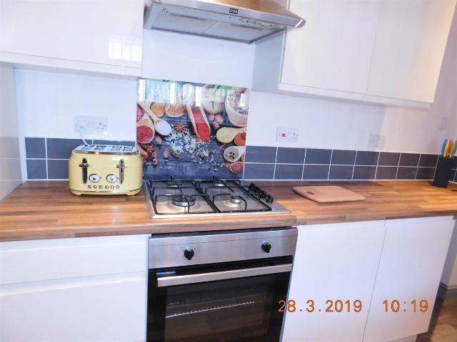 Room 1, Flax Street, Stoke On Trent ST4, Room to rent, £350 pcm | PrimeLocation
