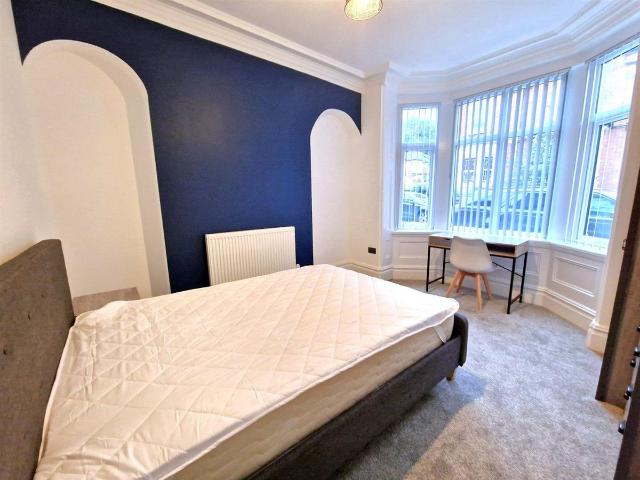 Room 1, Florence Street, Newcastle ST5, Room to rent, £545 pcm | PrimeLocation