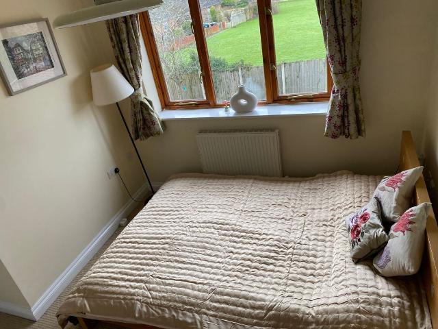 Room 1, Lakeside Close, Chester CH2, 1 bed detached house to rent, £700 pcm | PrimeLocation