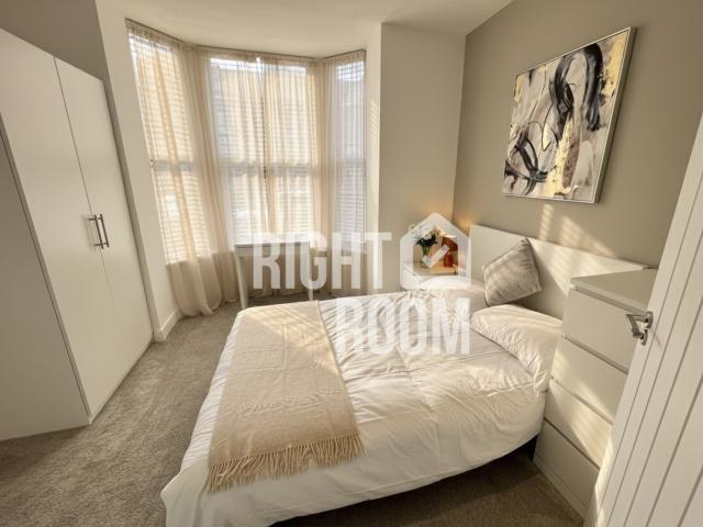 Room 1, Shadwell Road, Portsmouth PO2, Room to rent, £735 pcm | PrimeLocation