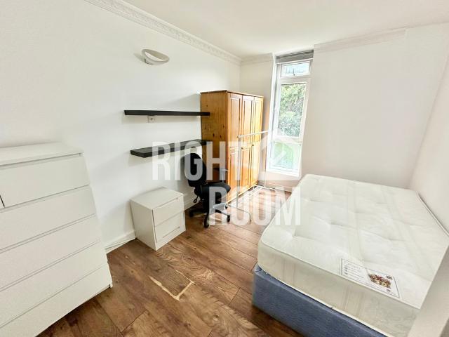 Room 1, Toneborough, Abbey Road, London NW8