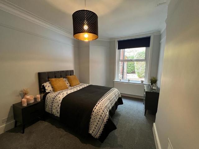 Room 1A, Sneinton Hermitage, Nottingham NG2, Room to rent, £525 pcm | PrimeLocation