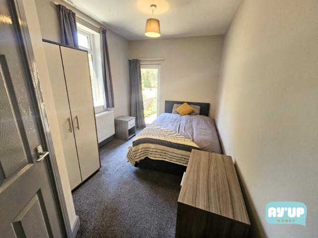Room 2, 20 Glyn Avenue DN1, Room to rent, £498 pcm | PrimeLocation