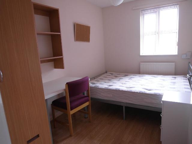 Room 2, 42 Peveril Street NG7, Room to rent, £455 pcm | PrimeLocation
