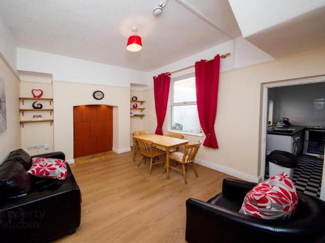 Room 2, 4 Candahar Street, Belfast, BT7 3AQ
