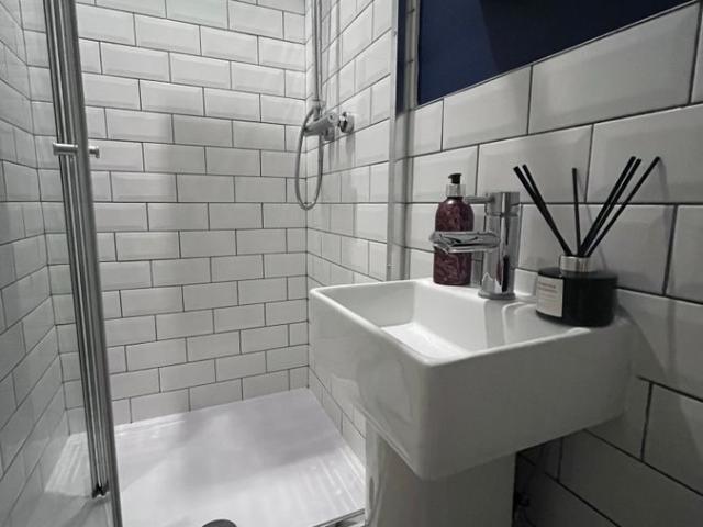 Room 2, Cotesheath Street, Stoke On Trent ST1, Room to rent, £510 pcm | PrimeLocation