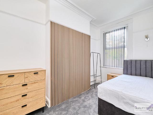 Room 2, Campbell Road, ST4