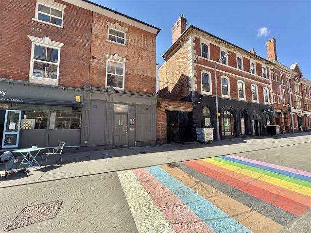 Room 2 Broad Street, City Centre, Nottingham NG1, Room to rent, £600 pcm | PrimeLocation