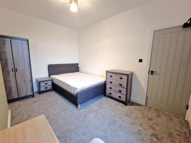 Room 2, Florence Street, Newcastle ST5, Room to rent, £545 pcm | PrimeLocation