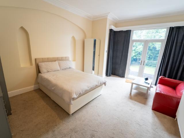 ROOM 2, HOUSE SHARE 67 SALISBURY RD, BIRMINGHAM, B1