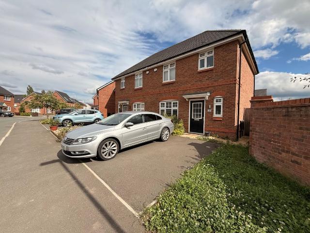 Room 2, Joseph Reddrop Way, Crewe CW1, Room to rent, £675 pcm | PrimeLocation