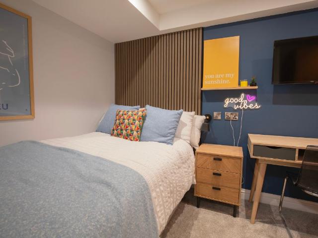 Room 2, Lynton Street DE22, Studio to rent, £725 pcm | PrimeLocation