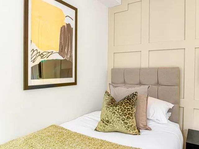 Room 2, Nottingham Road DE21 6AP, Property for rent