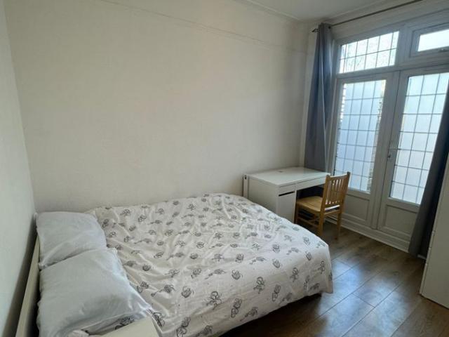 Room 2, Sussex Road HA1, Room to rent, £850 pcm | PrimeLocation