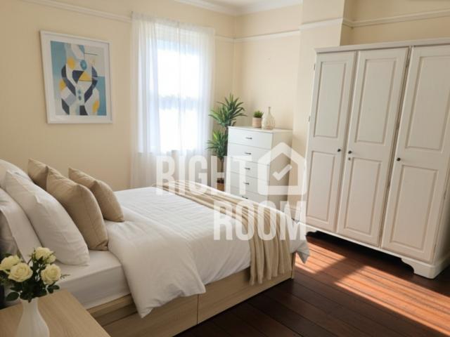 Room 2, Richmond Wood Road, Bournemouth BH8, Room to rent, £650 pcm | PrimeLocation