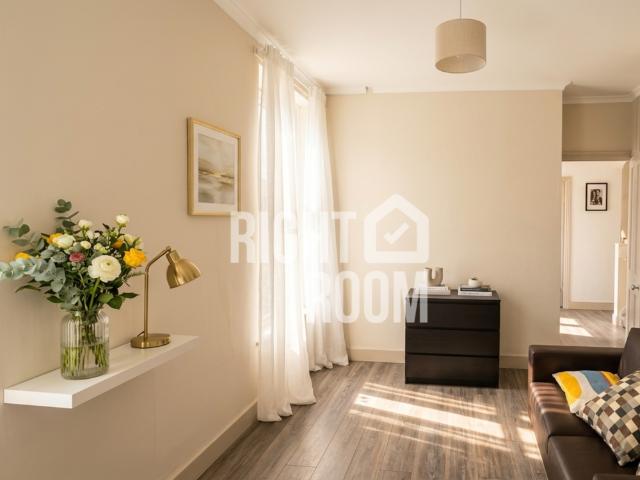Room 2, West Lane, Bermondsey, London SE16