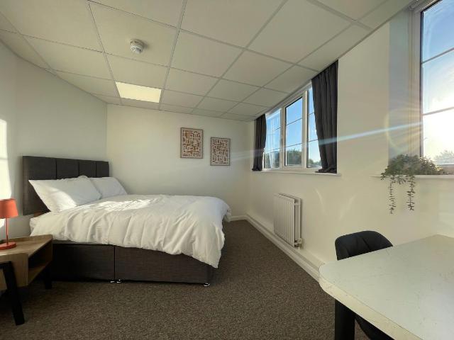 Room 308, Paris House, 10 Wilbury Villas BN3, Studio to rent, £900 pcm | PrimeLocation