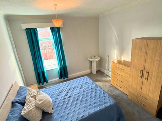 Room 3, 1 Alexandra Road DN4, Room to rent, £433 pcm | PrimeLocation