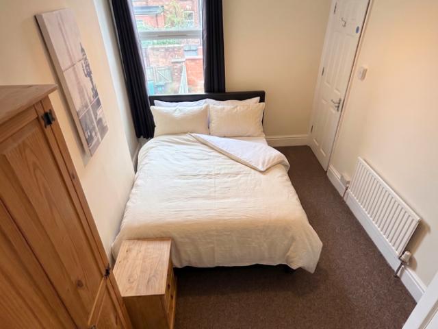 Room 3, 4 Rainton Road, Hyde Park DN1, Room to rent, £477 pcm | PrimeLocation