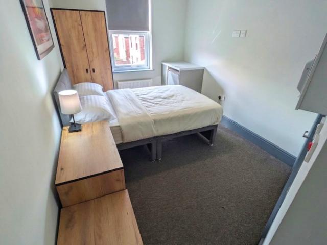Room 3, 64 Broxholme Lane DN1, Room to rent, £498 pcm | PrimeLocation