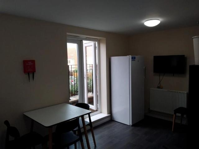 Room 3, Cartwright Way, Beeston, NG9 1RL