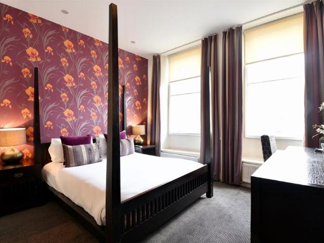 ROOM 3, Cinnabar Hotel, 88 89 Fore Street, SG14