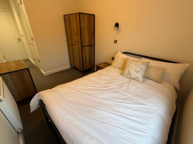 Room 3, Granville Avenue NG10, Room to rent, £550 pcm | PrimeLocation