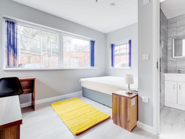Room 3, Flat 2, The Old Police Lodge CH42, Room to rent, £525 pcm | PrimeLocation